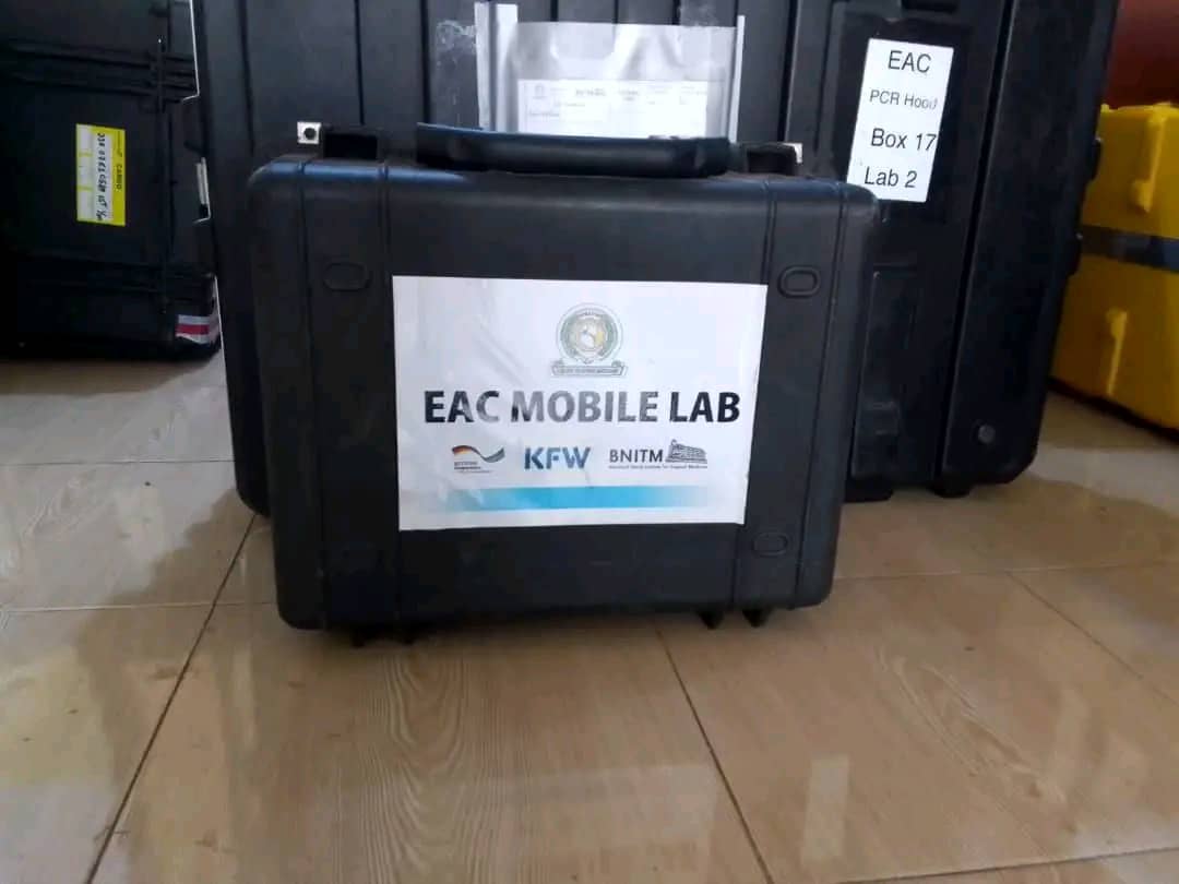 Santé: les Cliniques universitaires du Graben reçoivent un laboratoire ...